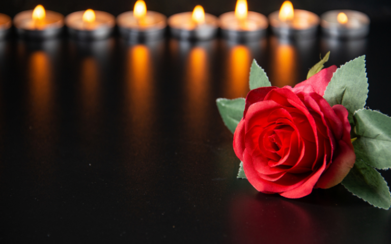 Chinese Funeral Flowers: Alluring Elegance: Chinese Funeral Florals